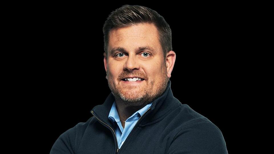 Slain UnitedHealthcare CEO’s Wife Says Brian Thompson Had Been ...