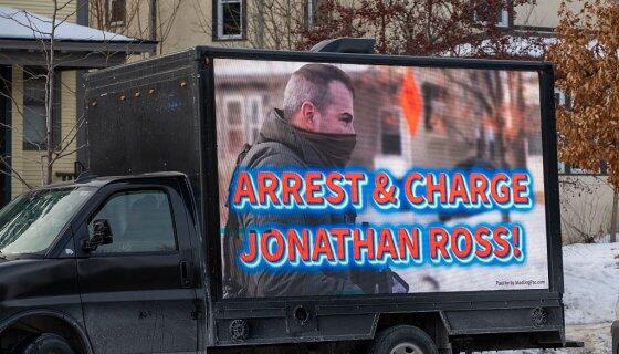 DHS Claims ICE Agent Who Killed Renee Good Suffered Internal Bleeding ...