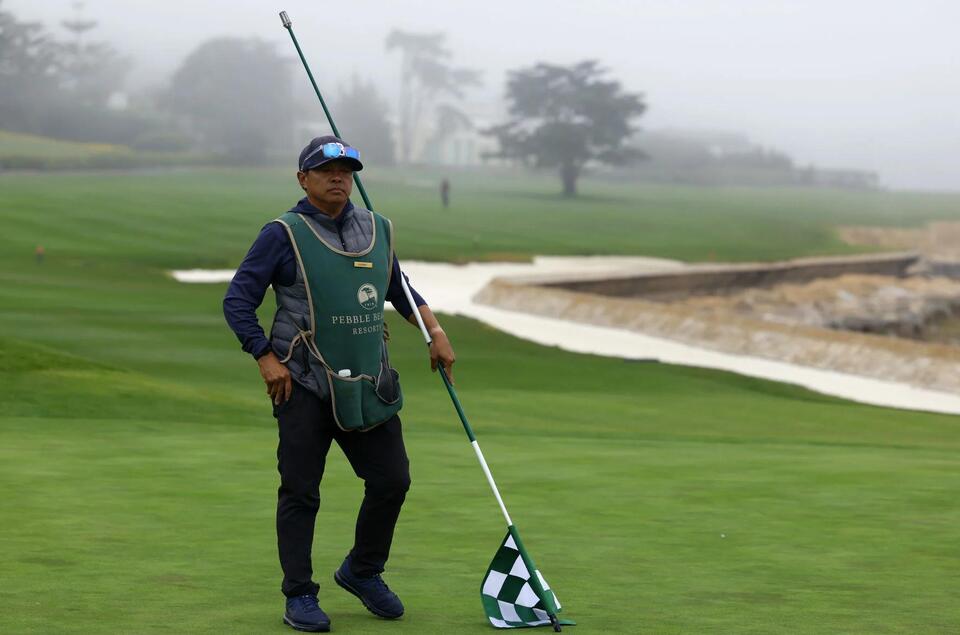 Pebble Beach caddies move to unionize after management company makes ...
