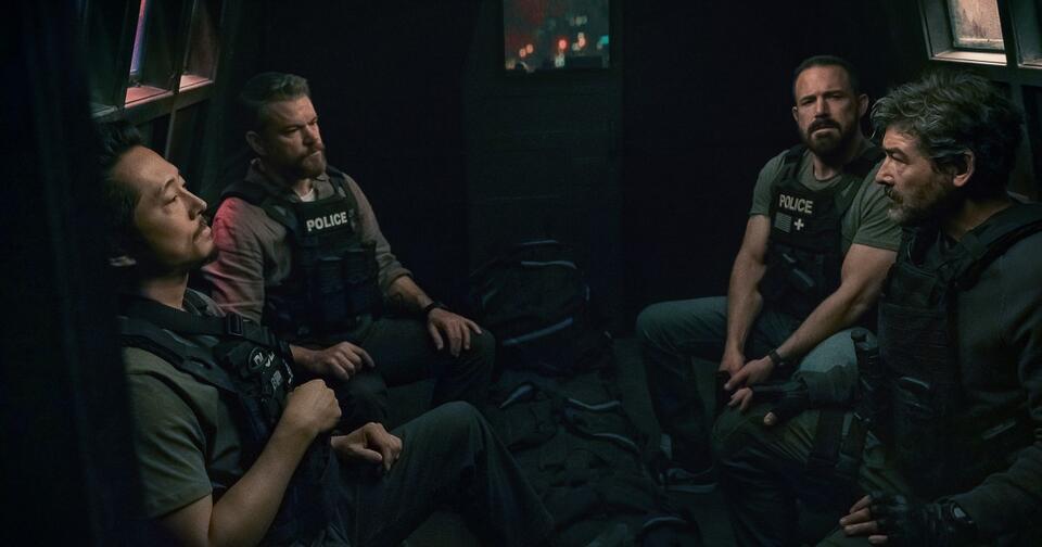 Matt Damon & Ben Affleck Star in Netflix Action Movie The Rip Trailer ...