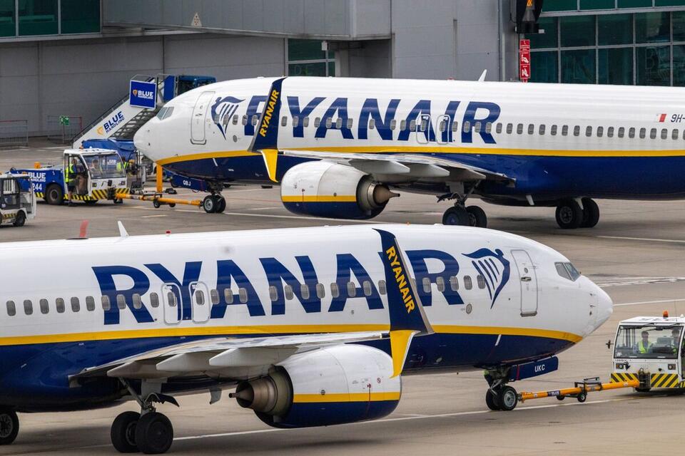 Ryanair Receives 10 Boeing Jets in 10 Days Amid Production Hike - NewsBreak