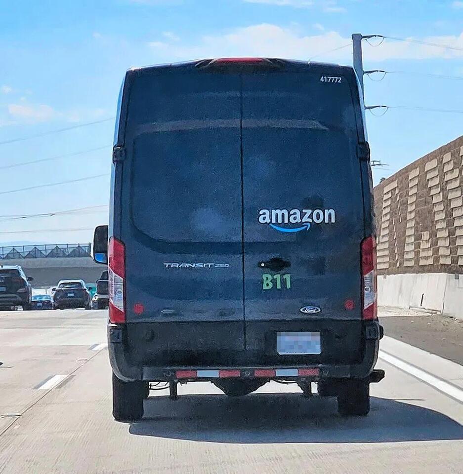 VIRAL VIDEO: Amazon Driver Goes Postal After Man Allegedly Spits In ...