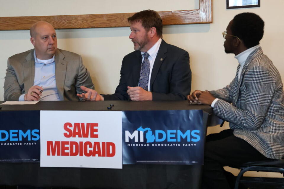 Michigan Democrats call on U.S. Rep. Tom Barrett to listen to ...