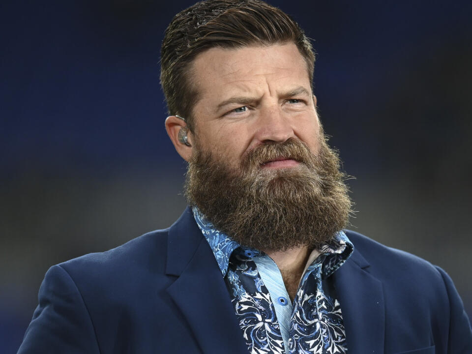 Ryan Fitzpatrick Takes Aim at Aaron Rodgers with Brutal Jab