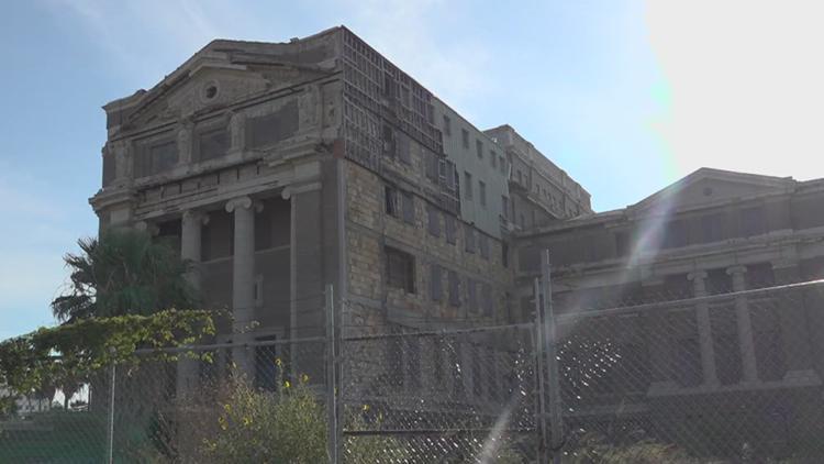 Community weighs in as demolition plans move forward for old courthouse ...