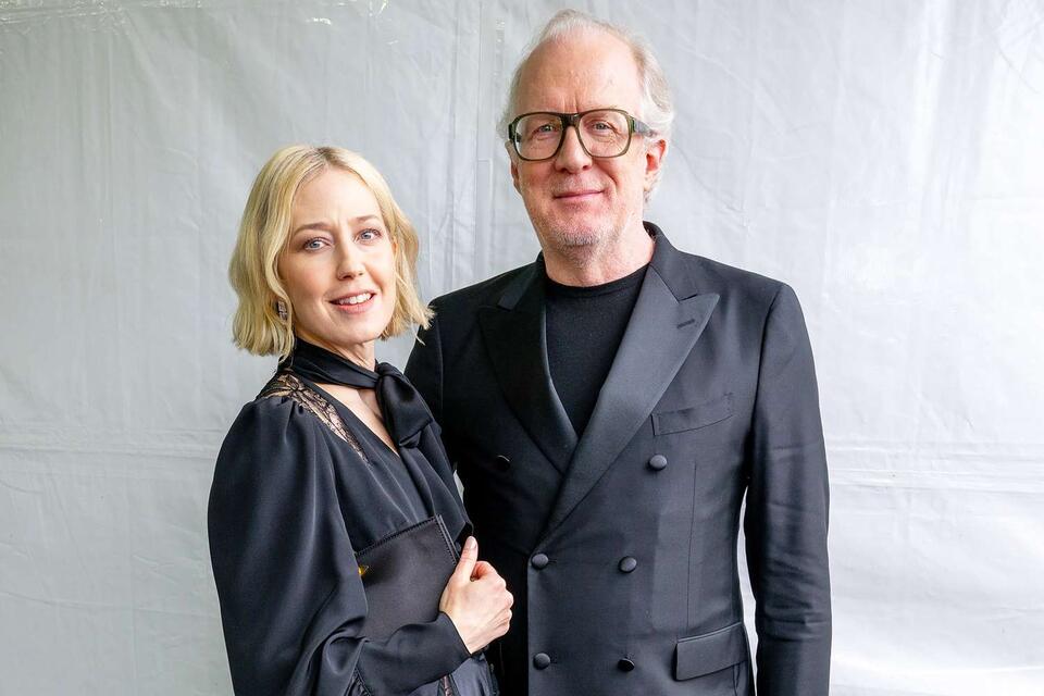Carrie Coon reacts to rumors that she has 'open' marriage with husband ...