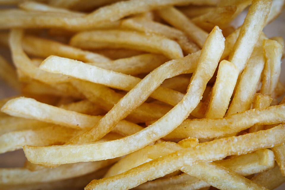 Science confirms stolen fries taste better - NewsBreak