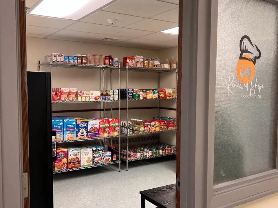 Downtown Daily Bread hosts grand opening for "Renewed Hope Pantry" in ...