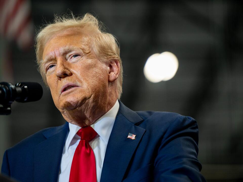 Trump says he ‘wouldn’t pay’ employees overtime because he ‘hated it’