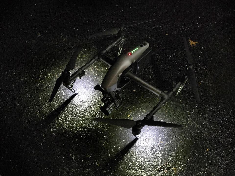 What are the mystery drones hovering above Staten Island, NYC and N.J ...