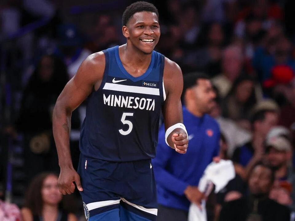 Timberwolves vs. Lakers odds, line, score prediction, time: 2024 NBA ...