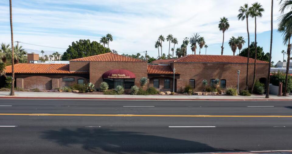 Beloved Palm Springs Restaurant Billy Reed’s Hits the Market After 50 ...