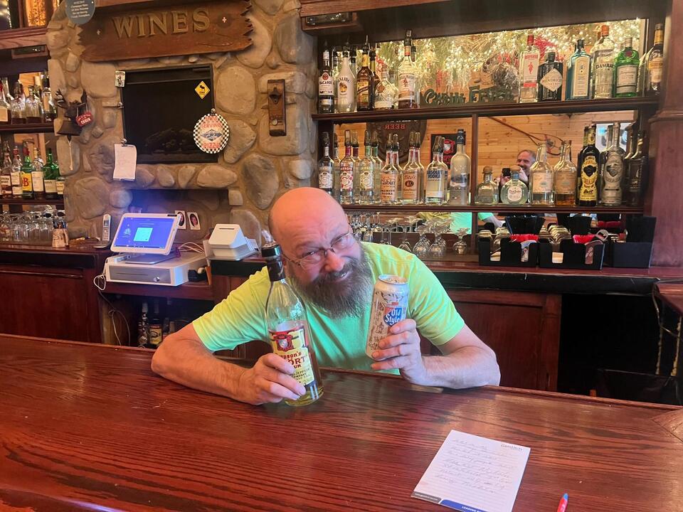 ‘It’s a disgusting thing’: The Chicago Handshake - NewsBreak