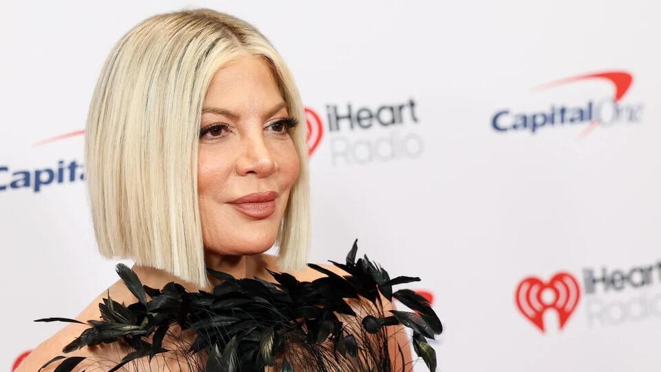 Tori Spelling Car Crash: Updates on the Accident, Her Kids & More ...