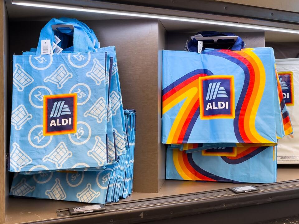 Aldi’s 4-in-1 Cutting Board Helps Cut Down Kitchen Clutter - NewsBreak