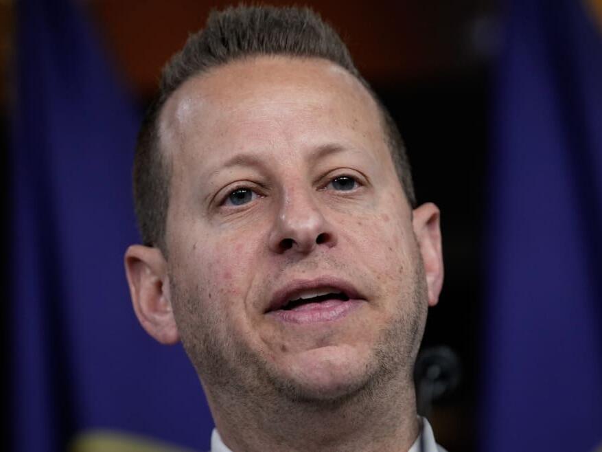 Dem Rep Sorry for Posting ‘Inappropriate’ Meme of Biden Ogling Sydney ...