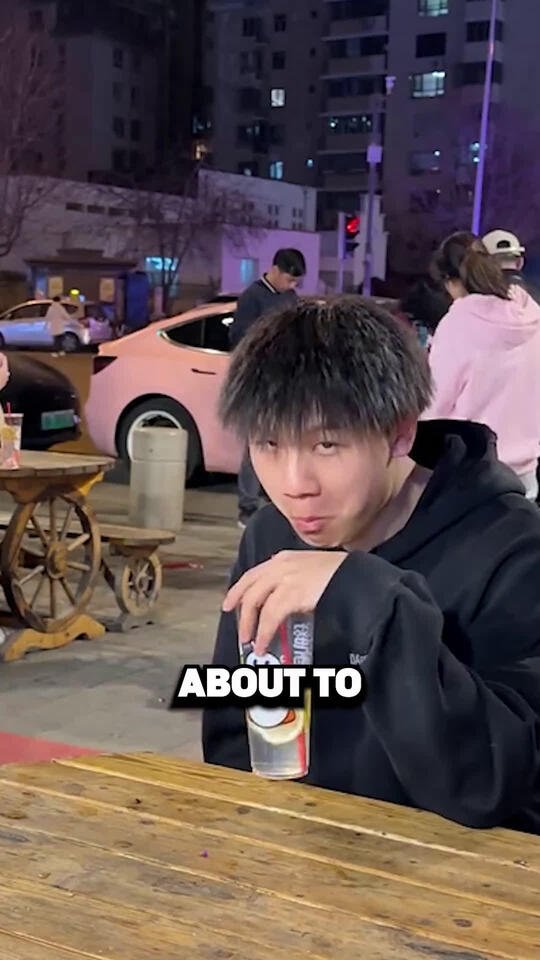 200 IQ Youtuber vs 300 IQ Psychopath - NewsBreak