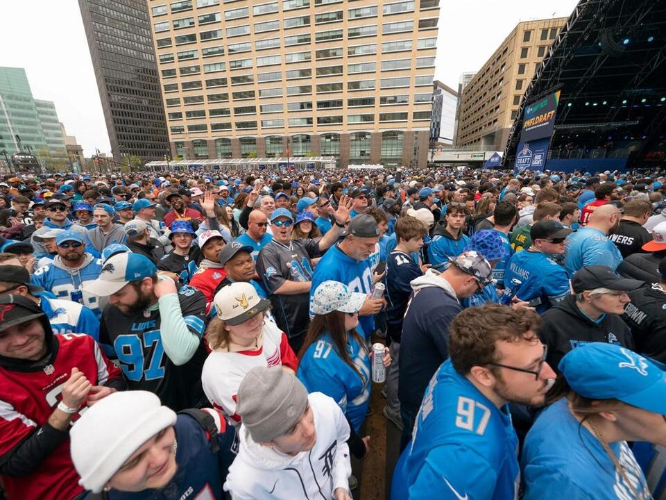 NFL Draft Experience hits capacity again on second night; Detroit ...