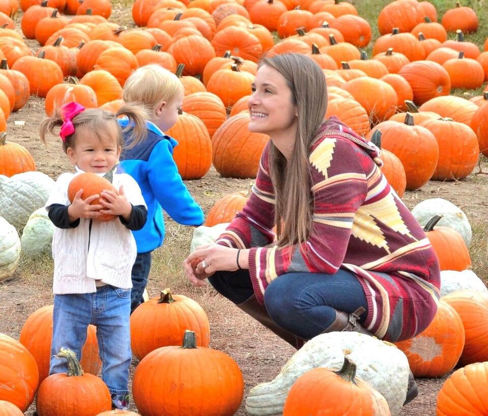 Reader’s Digest Picks Illinois’ Best Pumpkin Patch - NewsBreak