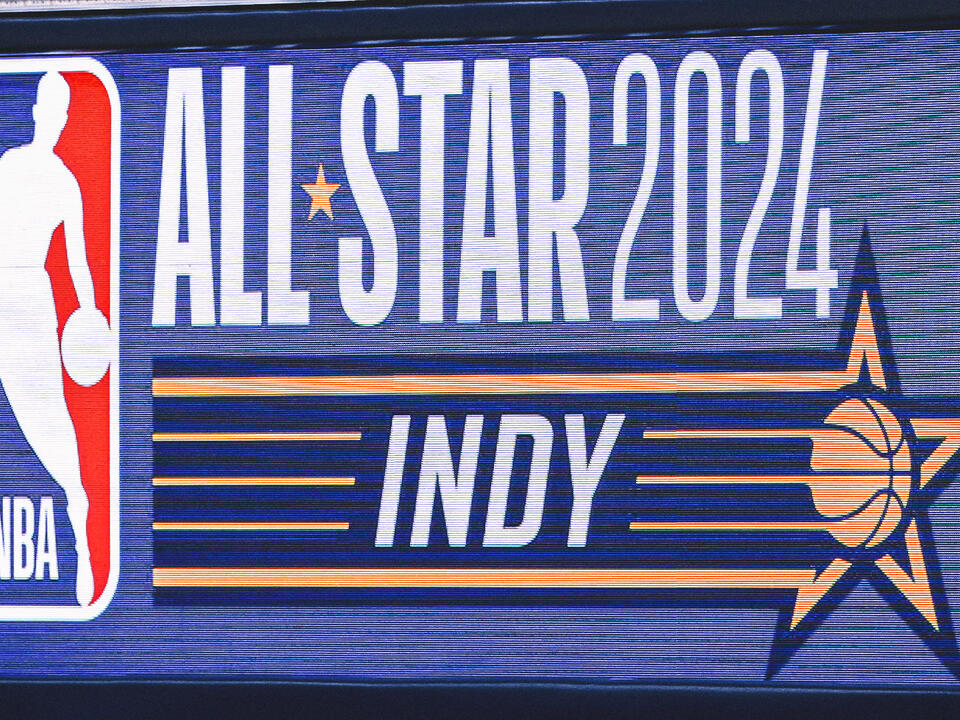 Basketball 'court' at Indy airport promoting NBA All-Star Game turns heads
