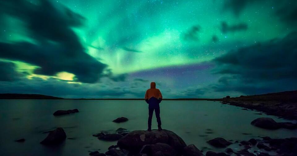 Scientists Finally Discover How Earth Experienced Its First ‘Polar Rain ...