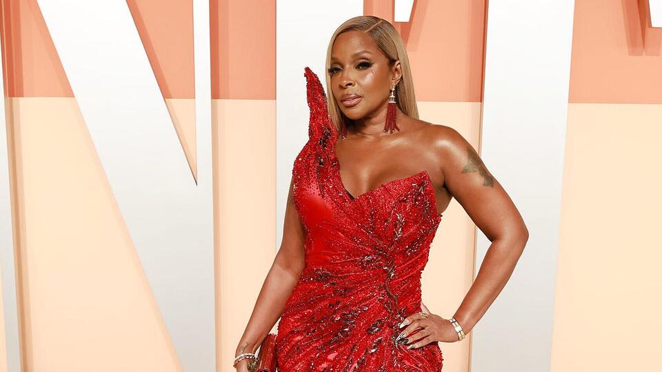 Mary J. Blige admits that her viral unbothered dance is a result of ...