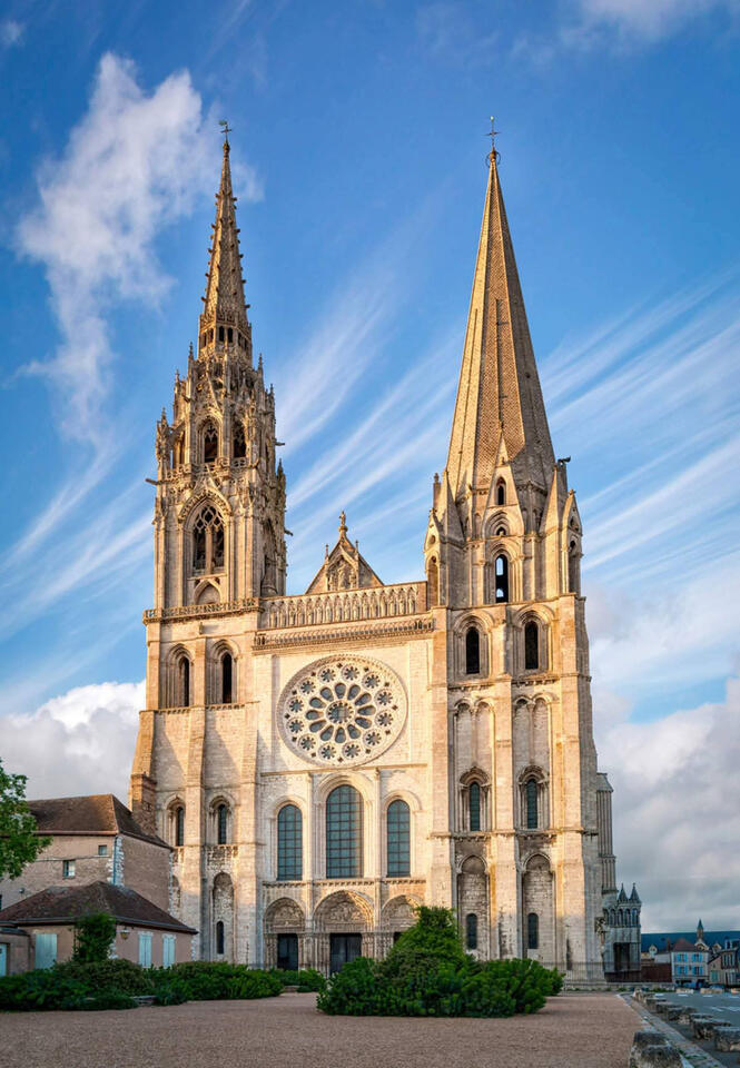 10 Most Famous Gothic Architecture Buildings You Must See Worldwide ...