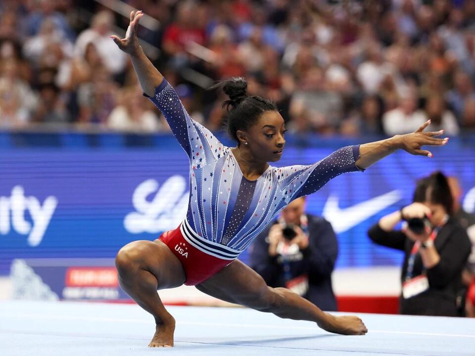 Simone Biles leads Day 1 of the U.S. Olympic gymnastics trials as ...
