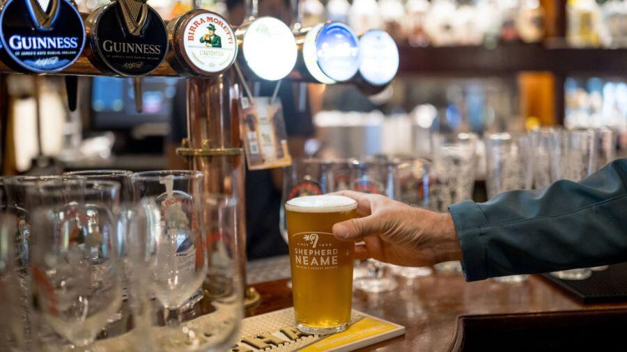 ‘Never just a bar’: Popular tavern prepares to close after 14 years ...
