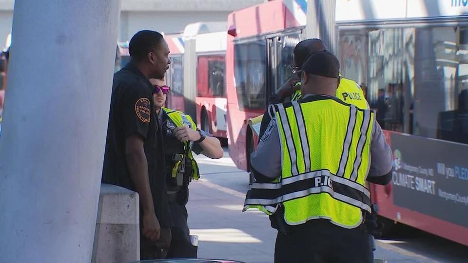Officers seen cracking down on Metrobus fare evasion after vow from ...