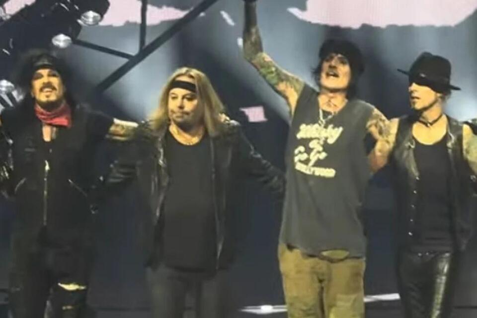 Motley Crue Starts Vegas Residency - NewsBreak