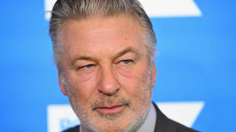 Alec Baldwin speaks out after car crash with brother Stephen Baldwin ...