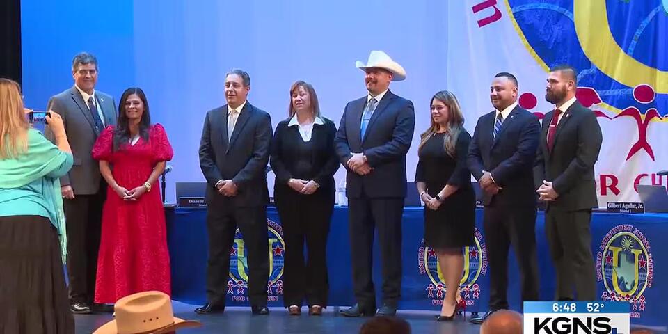 UISD swears in new, returning board members - NewsBreak