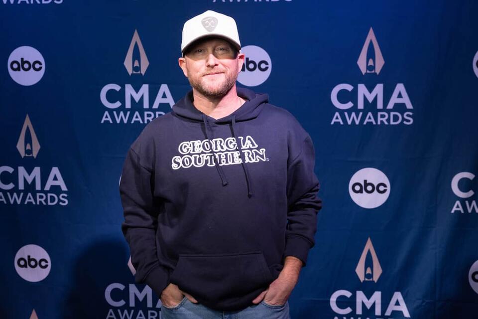 With a New Baby and a New Single, Cole Swindell Is Entering His Best ...