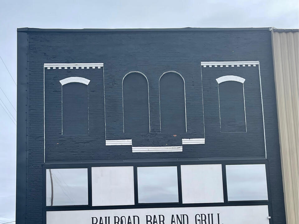 The Railroad Bar & Grill in Laurinburg - a place for brunch & more ...