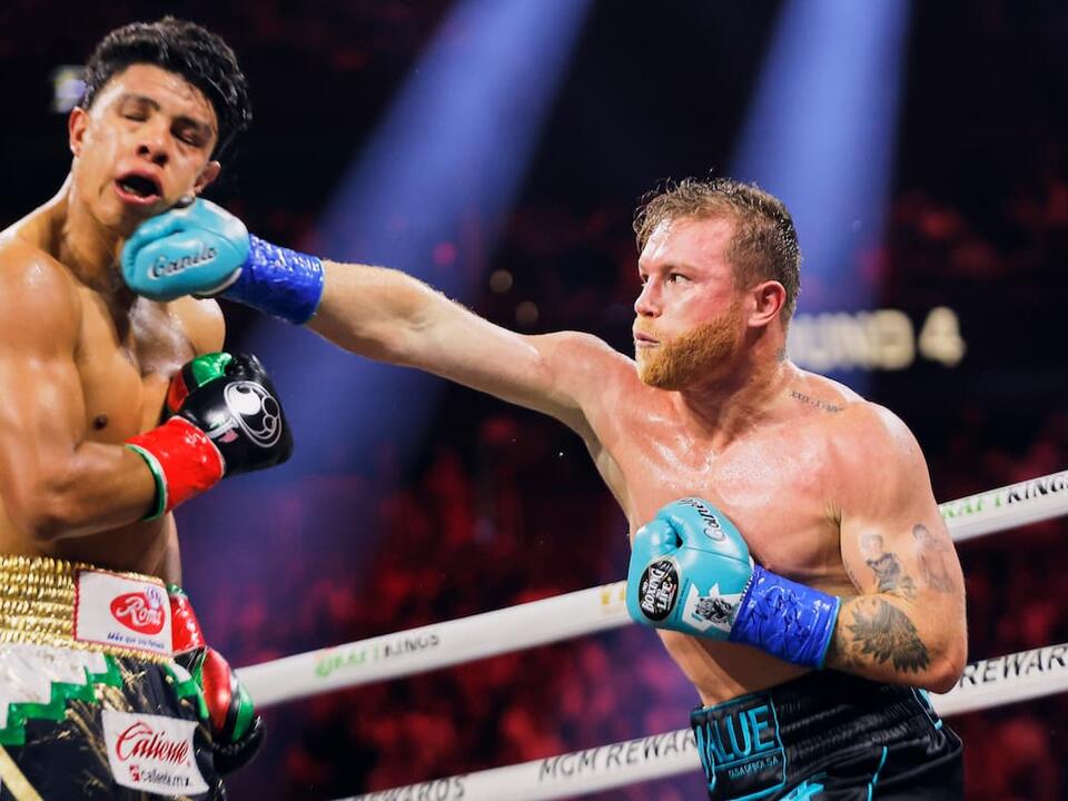 Full fight video: Canelo Alvarez bests Jaime Munguia by decision to ...