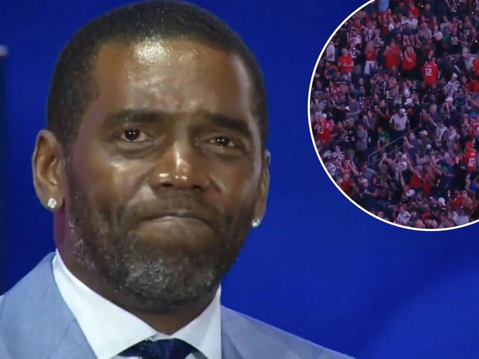 Randy Moss brought to tears by ovation at Tom Brady’s Patriots ceremony