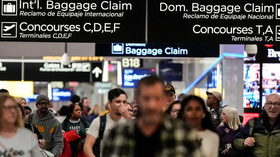 Be aware of fake Uber, Lyft drivers at Atlanta airport: police - NewsBreak