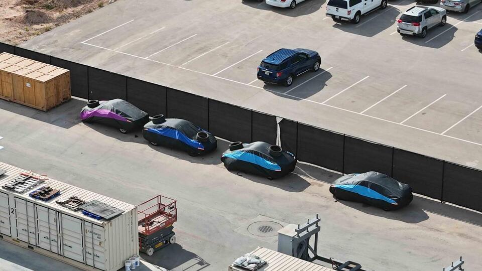 Multiple Tesla Cybercab units spotted at Giga Texas crash test facility ...