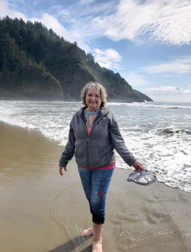 Lorri Fae DeBord - NewsBreak