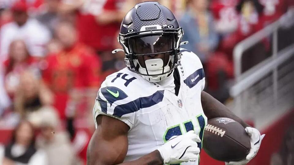 NFL Rumors: Reasons Why Patriots Didn’t Trade For DK Metcalf - NewsBreak