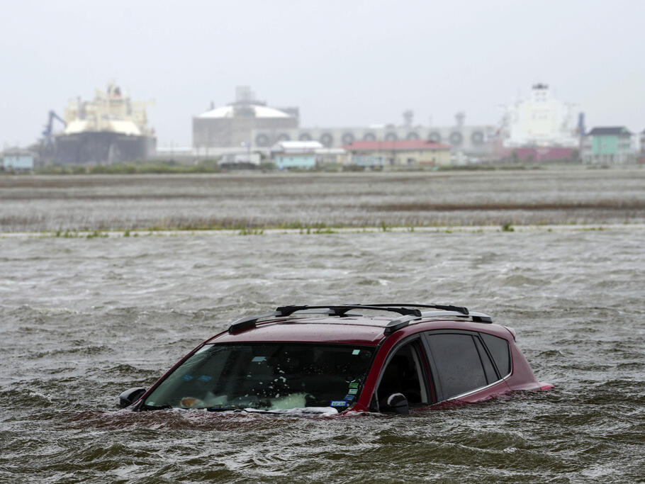 Tropical Storm Alberto makes landfall in Mexico, brings severe storms ...