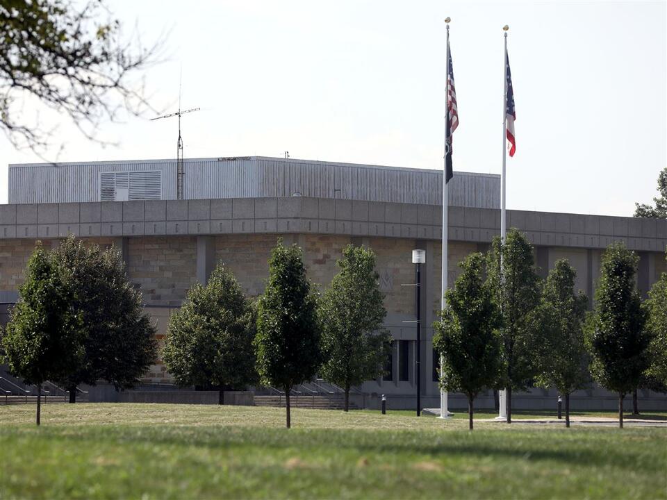 Special Events: Stranahan, symphony nod to classic rock - NewsBreak