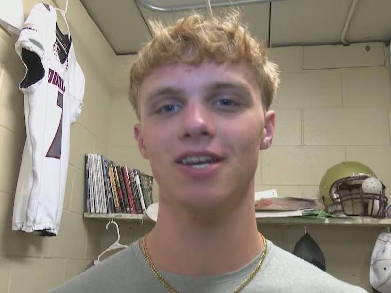 Dunlap's Mack Sutter is a national football recruit--and just a sophomore
