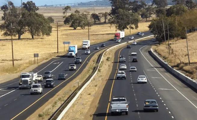 Caltrans to review, update carpool lane hours after commuter backlash ...