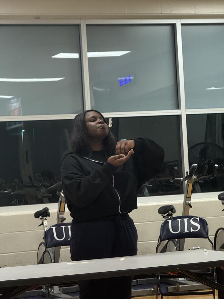 Christian Student Fellowship hosts ‘Minute to Win It’ game night ...