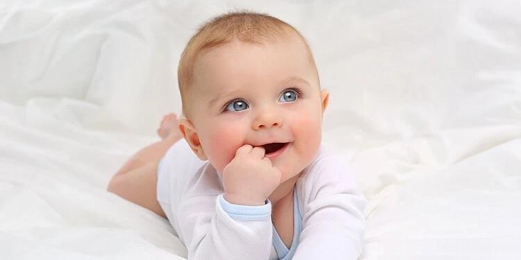 Infants who display greater curiosity tend to develop higher cognitive ...