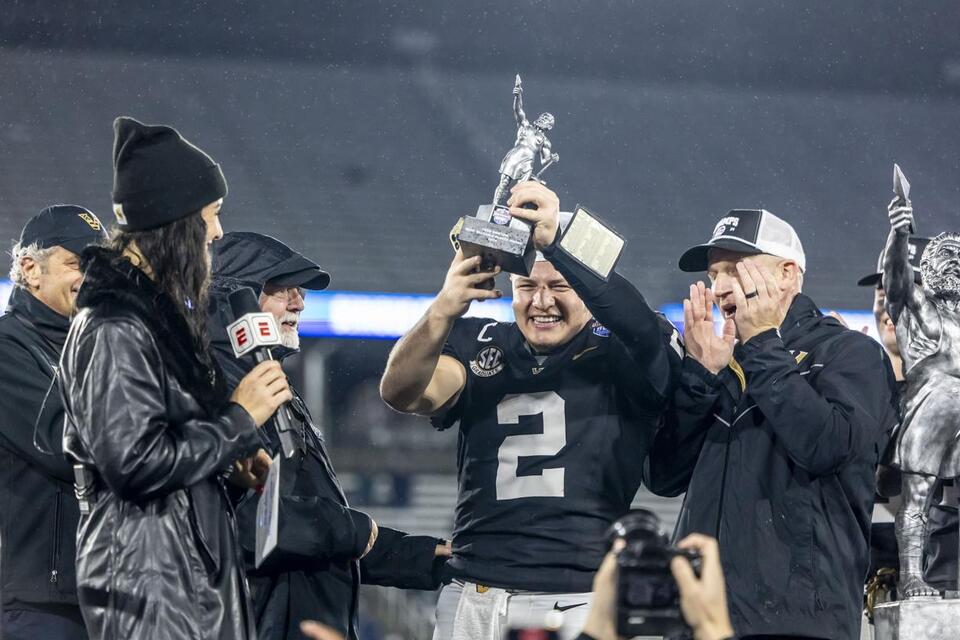 Diego Pavia NIL: How Much Are Vanderbilt’s QB Deals Worth? - NewsBreak