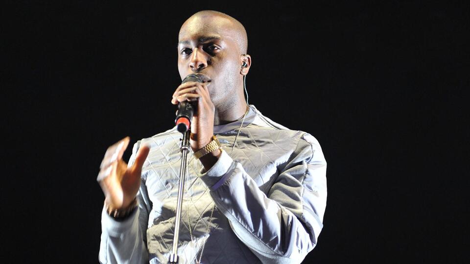 Grammy Winner Killed in Horror Stabbing Attack - NewsBreak