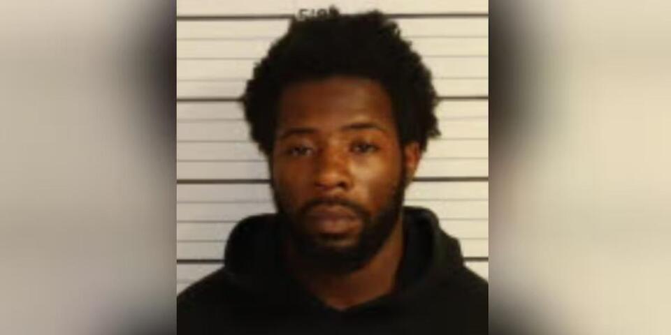 Man threatens to harm people on social media, arrested and charged ...